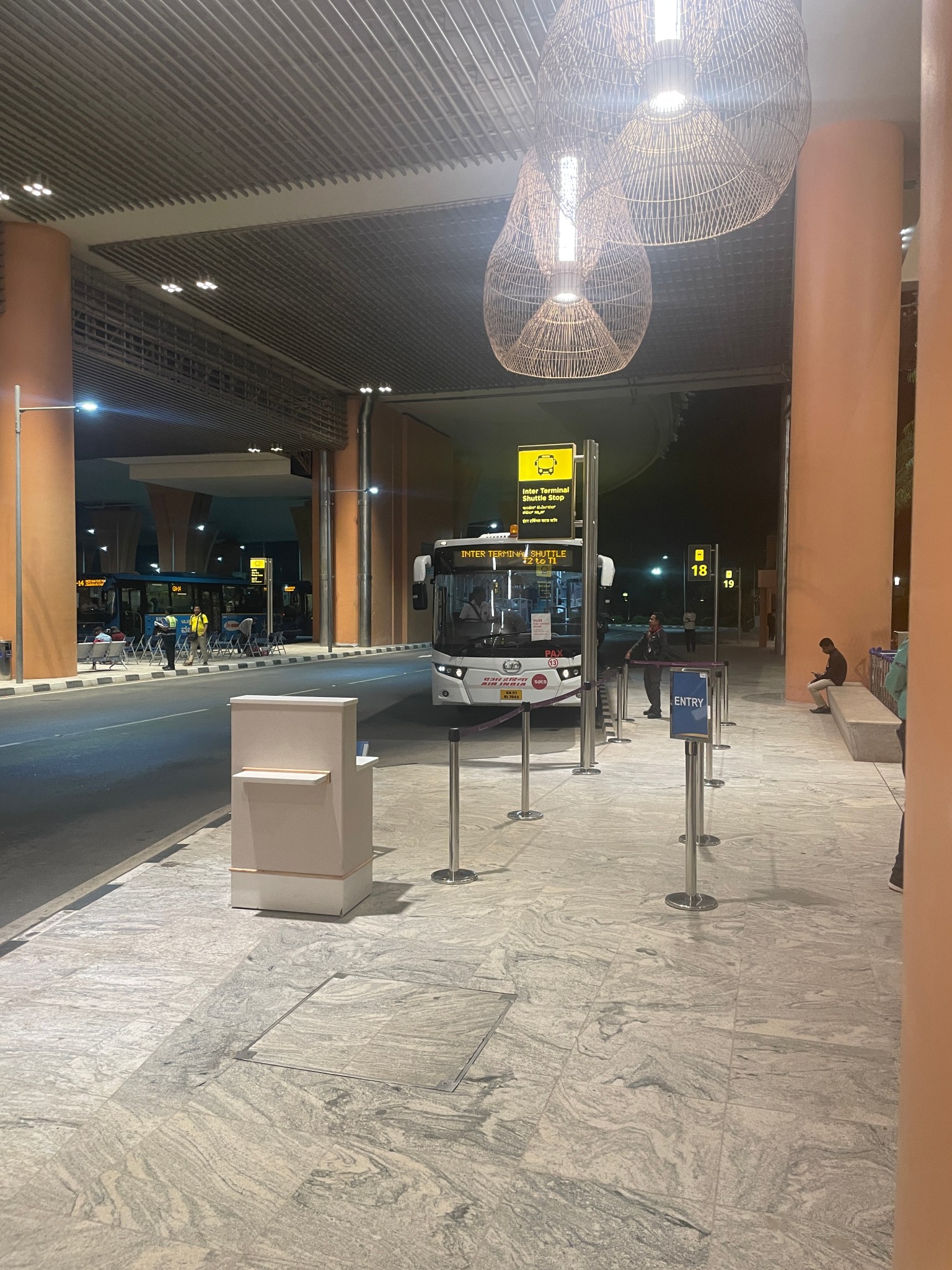 Bengaluru Transfer between Terminal 1 and 2 – Rahul's Travel and Food